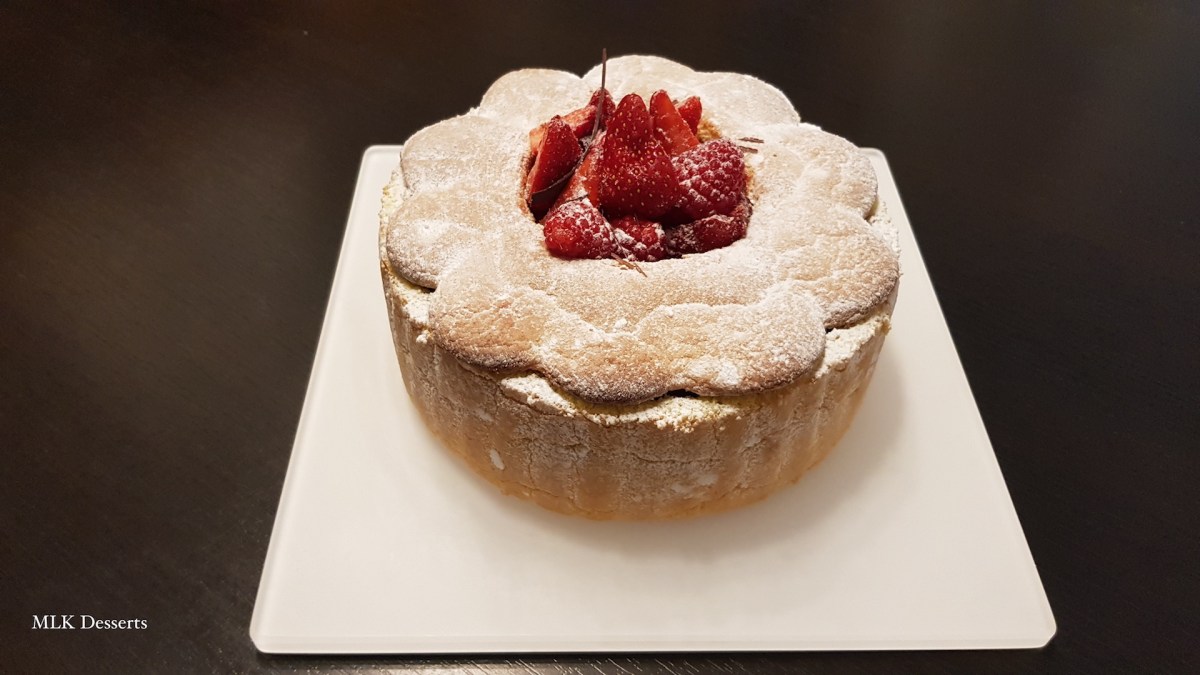 Charlotte vanille aux fruits rouges – Gourmandises sucrées de Marie